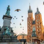 Krakow Expanded - Full Day Tour from Warsaw by private car - Key Points