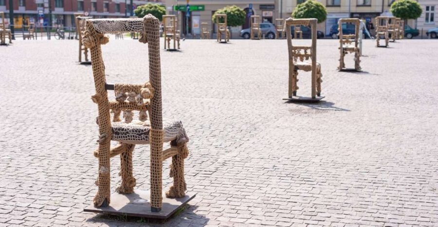 Krakow: Jewish Ghetto Guided Walking Tour - Authentic Stories and Authenticity from Reviews