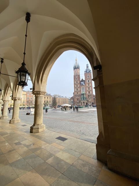 Krakow: Old Town and Kazimierz Guided Bike Tour - The Itinerary in Detail: What You’ll See and Learn