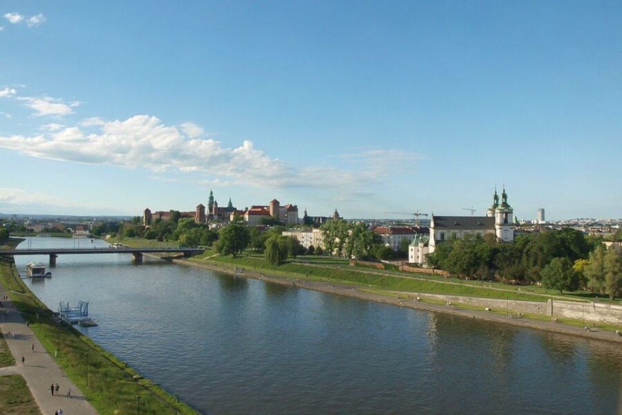 Krakow: Old Town, Wawel, and Underground Museum with Lunch - The Practicalities: What You Need to Know