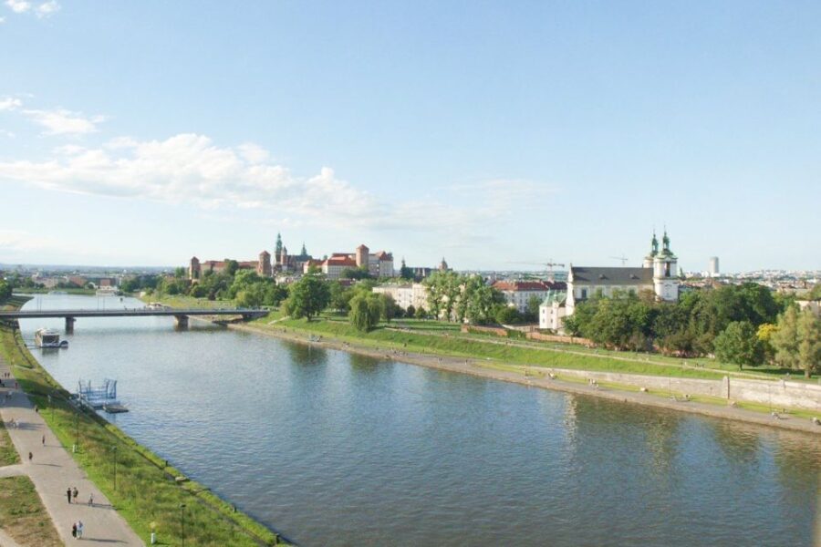 Krakow: Old Town, Wawel, and Underground Museum with Lunch - Exploring Krakows Old Town with a Private Feel