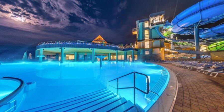 Krakow: Private Chocholowskie Thermal Baths Evening Ticket - The Itinerary: A Breakdown