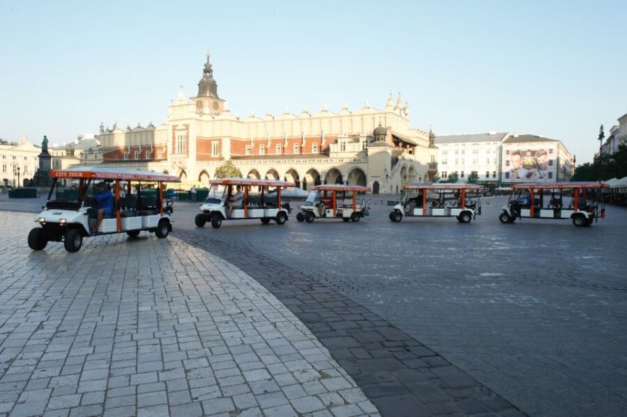 Krakow: Private Sightseeing by Electric Car - Expectation vs. Reality