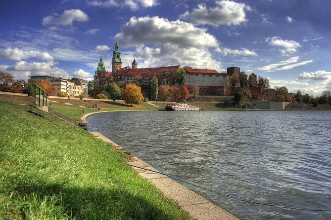 Krakow Skip The Line Wawel Castle & Old Town Guided Tour - Who Would Love This Tour?