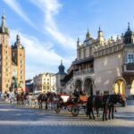 Krakow: St. Mary's Basilica visiting with short guided walk - Why This Tour Offers Great Value
