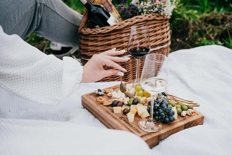 Krakow: Vineyard Tour with Wine Tasting and Dinner - A Detailed Look at the Vineyard Tour Experience