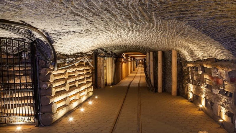 Kraków: Wieliczka Salt Mine Guided Tour with Transfer - The Practical Details You Need to Know
