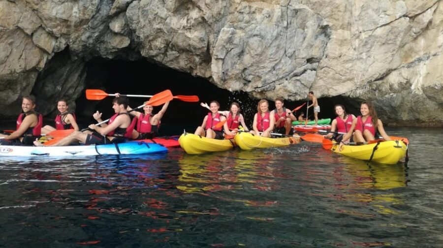 La Herradura: Kayak Tour in Cerro Gordo Natural Park - Detailed Breakdown of the Itinerary