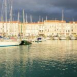 La Rochelle : Private Custom Walking Tour With a Local Guide - What to Expect on Your Tour of La Rochelle