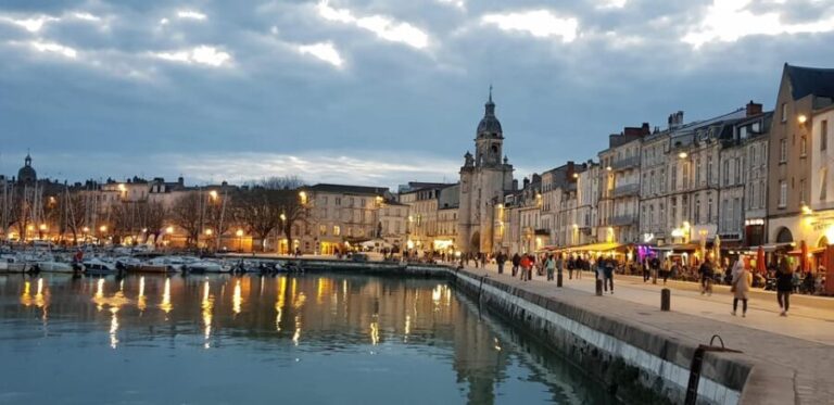 LA ROCHELLE WALKING GUIDED VISIT - What the Tour Doesn’t Cover (But Could Be a Bonus)