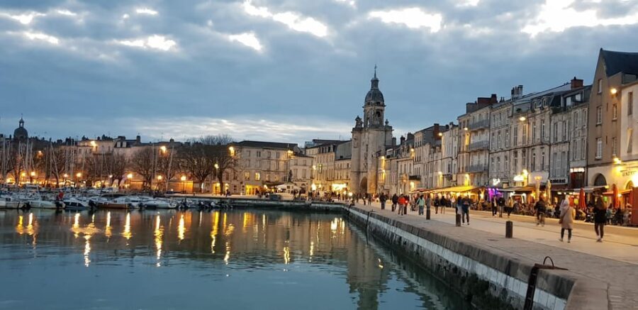 LA ROCHELLE WALKING GUIDED VISIT - What the Tour Doesn’t Cover (But Could Be a Bonus)