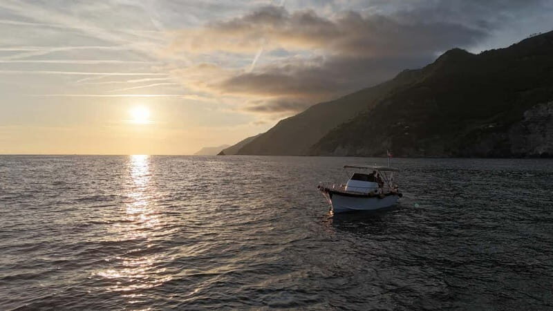 La Spezia: Cinque Terre Sunset Tour - Practical Tips for Your Sunset Tour