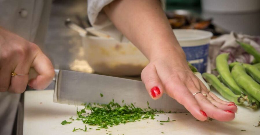 La Spezia: Market Visit and Seafood Cooking Class with Lunch - Why the Experience Works