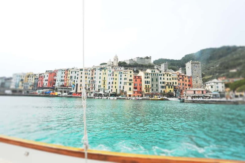 La Spezia: Sunset Boat Tour with Aperitif - An Authentic Coastal Experience in Liguria
