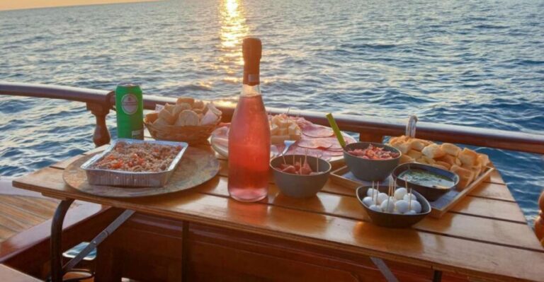 La Spezia: Sunset Cruise with Aperitif and Dinner - Who Will Love This Tour?