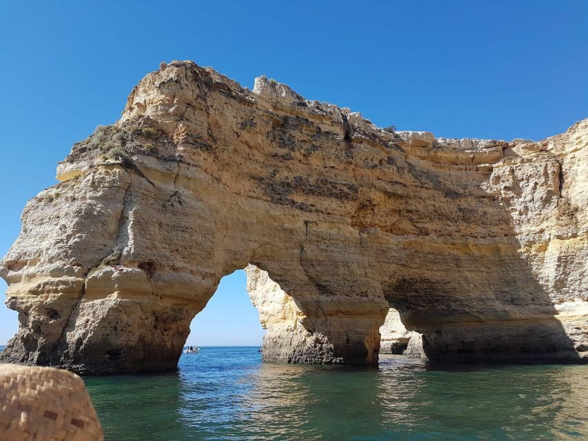Lagoa: Benagil Caves Kayaking Tour - The Experience Itself