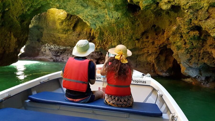 Lagos: Ponta da Piedade Grotto 1-Hour Tour with Local Guide - The Experience: What to Expect on This Tour