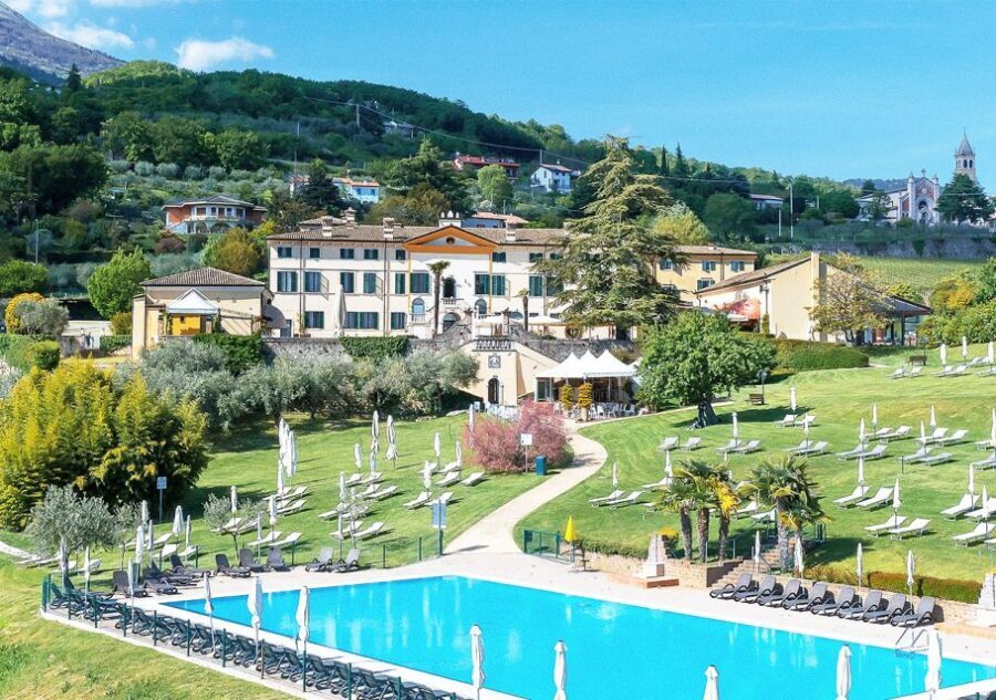 Lake Garda: Hotel Villa Cariola Pool Entry Ticket - What the Experience Includes