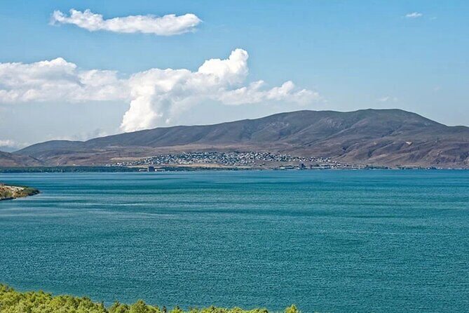 Lake Sevan, Hayravank, Noratus, Selim Pass, Jermuk, Areni - The Largest Collection of Khachkars at Noratus