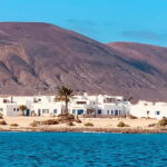 Lanzarote: Ferry to La Graciosa with Wi-Fi (free parking) - Who Should Consider This Experience?
