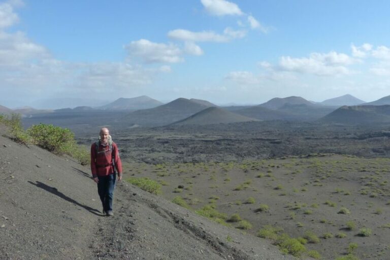 Lanzarote: Guided Volcano Hike with Transfers - The Value of the Experience