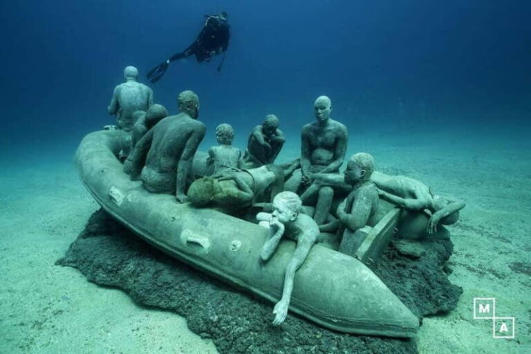 Lanzarote: Try Scuba Diving - Atlantic Museum (no-certified) - Itinerary Breakdown: From Land to Underwater