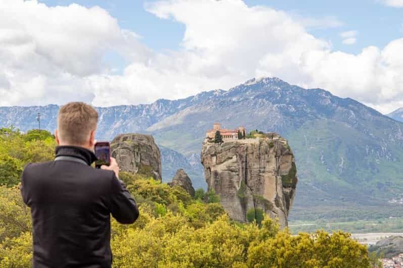 Larissa, to: Meteora private tour, from 1 to 17pax. - A Deep Dive into the Meteora Experience
