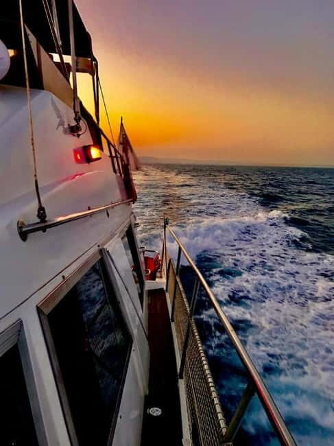 Larnaca: Sunset Cruise  Deep Blue Luxury Yacht - The Value of a Short but Luxurious Cruise