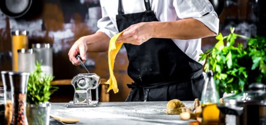 Lasagna Cooking class + Lunch - A Closer Look at the Experience