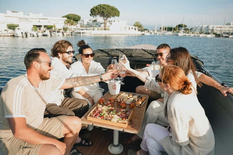 Le Grau du Roi: Privatize a charming boat for 2 hours with skipper - What Makes This Experience Stand Out?