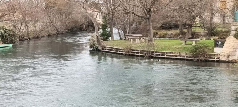 Le Thor, Châteauneuf De Gadagne, St-Saturnin Les Avignon by electric bike - Why We Like This Tour