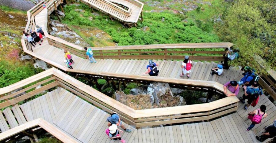 Leave Porto and go hiking in the Paiva Walkways, Arouca - What’s Included and What’s Not