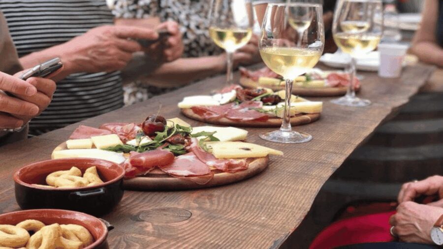 Lecce: Guided Tour & Wine Tasting by Bike - The Itinerary in Detail: What to Expect