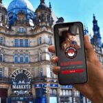Leeds: City Walking Tour & Exploration Game - The Experience in Depth