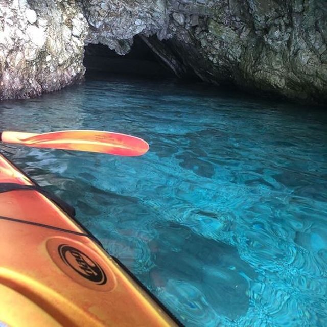 Lefkada: Agios Ioannis & Papanikolis Cave Kayak Tour - What’s Included and What’s Not