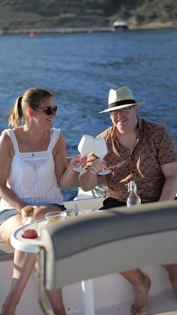 Letojanni and Taormina: Private dolphins tour with aperitif - Why This Tour Is a Good Pick