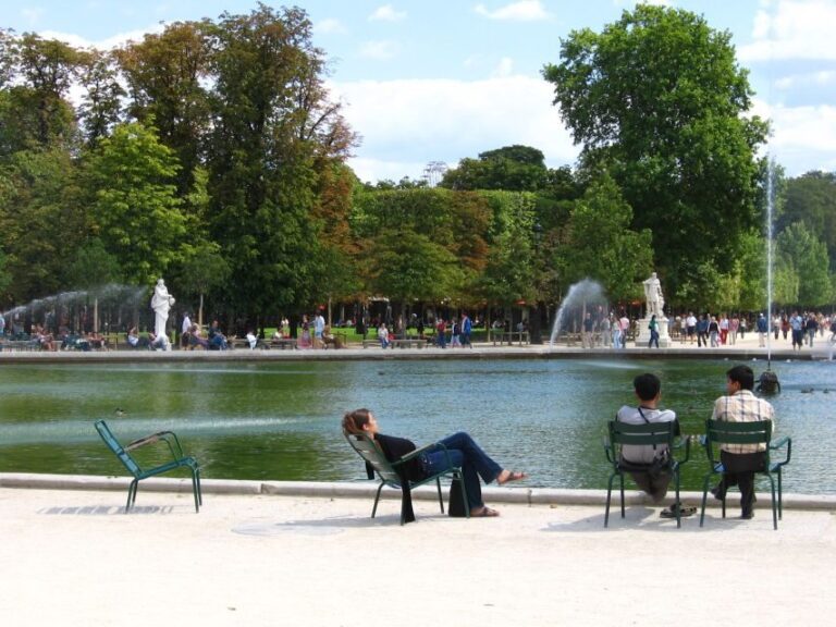 Lifestyle Tour Around the Louvre - What to Expect from the Lifestyle Tour Near the Louvre