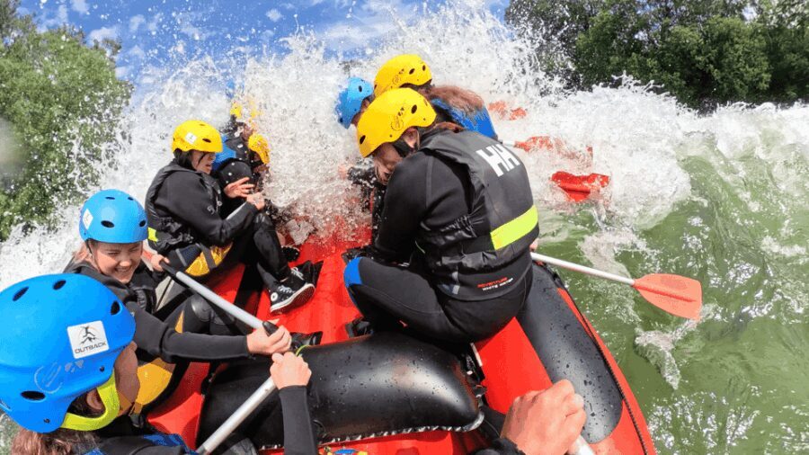 Light rafting tour for adults & families with children aged 8 and over - Who Will Love This Tour?