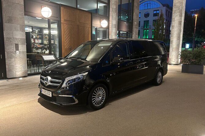 Limousine Transport Service Munich Airport - FAQs