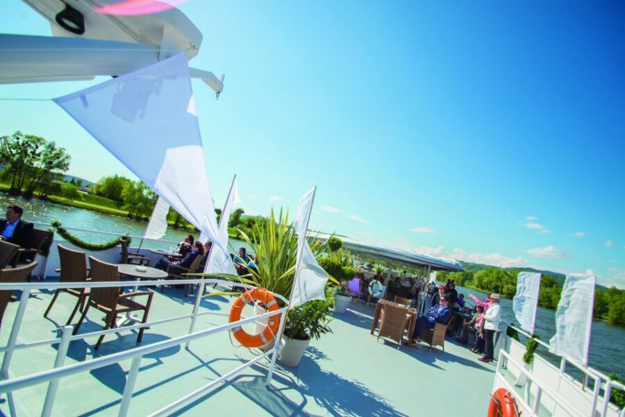 Linz: Harbor Cruise - Who Will Enjoy This Experience Most?