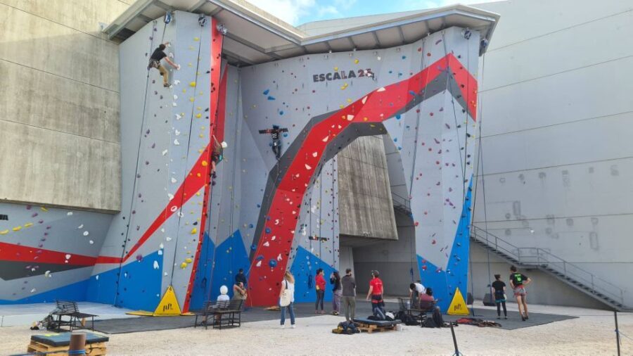 Lisbon: 25 de Abril Bridge Guided Climbing Experience - Learning the Ropes: Technical Insight
