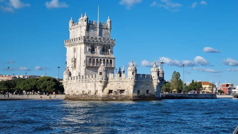 Lisbon: Alma Nobre  The Finest Tagus Cruise Experience - Experience Breakdown: What Makes the Alma Nobre Cruise Special