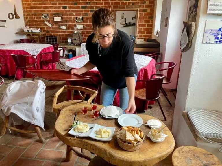Lisbon: Azeitão Cheese Workshop with Wine & Food Tasting - The Transport & Schedule: Comfort and Flexibility