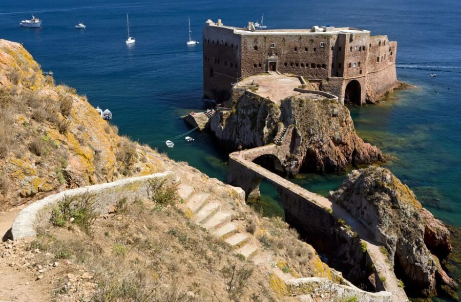 Lisbon: Berlenga Island Full Day Tour - The Boat Experience and the Island Arrival