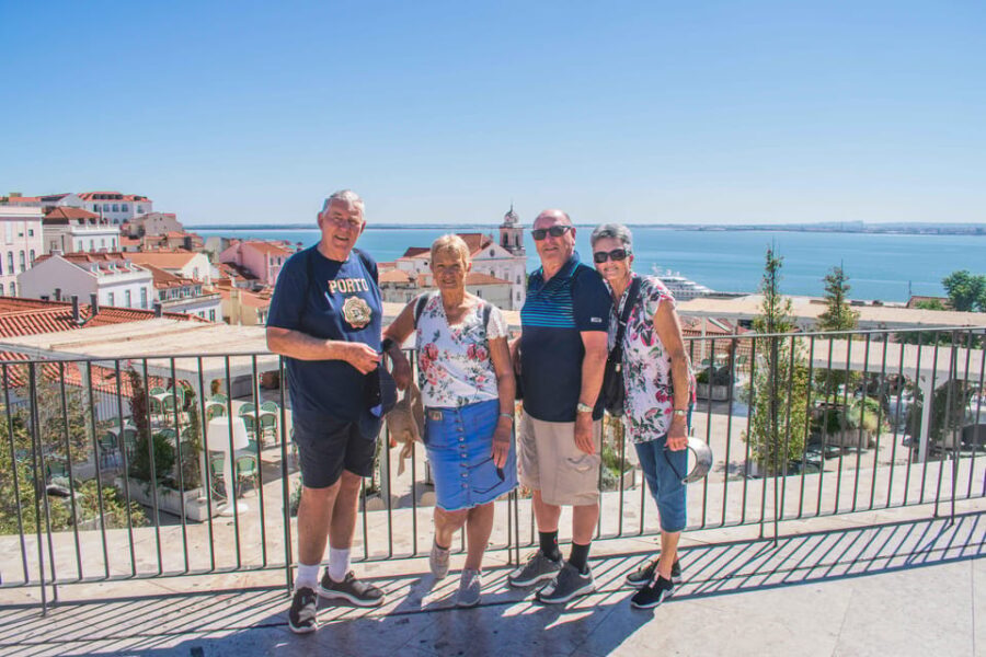 Lisbon: City Highlights Tour with Food Tastings - Exploring Lisbon’s Old Town and Creative Districts