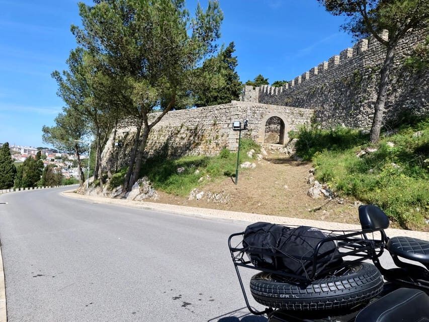 Lisbon : Discover Sesimbra Motorcycle side-car Tour - A Closer Look at the Experience
