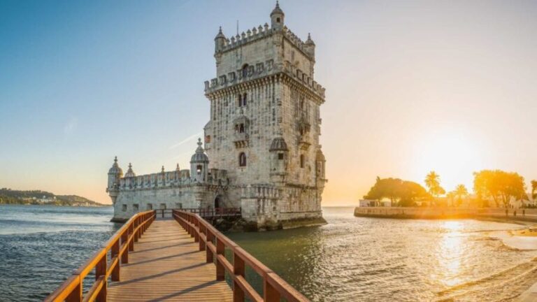 Lisbon: Discovering Belém Tuk Tuk Tour - Exploring the Belém District: An Authentic Lisbon Experience