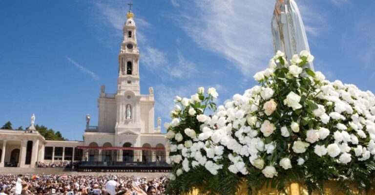 Lisbon: Fátima, Nazaré, Óbidos & São Martinho do Porto Tour - What You’ll See and Experience