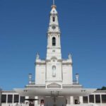Lisbon: Full-Day Tour of Fátima, Batalha, Nazaré, and Óbidos - What’s Included and What’s Not