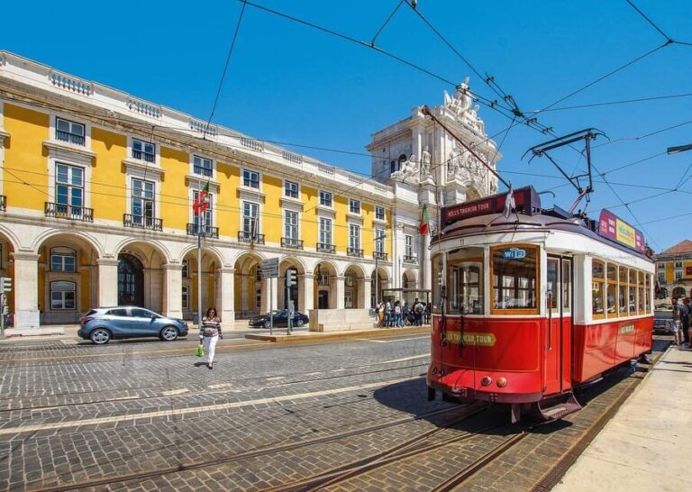 Lisbon: Guided Eco Tuk Tuk sightseeing tour - FAQs